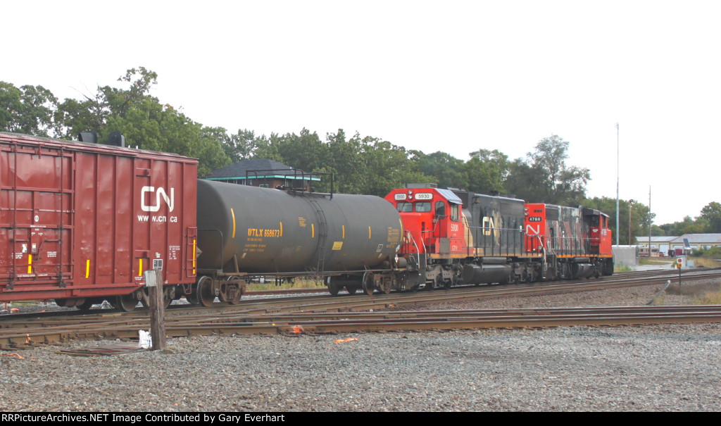 CN 4788 & GTW 5930